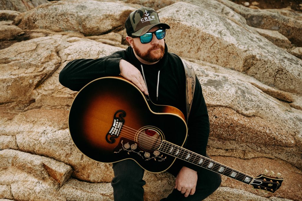 Indoor Music Series-TJ Swan – White Duck Pub
